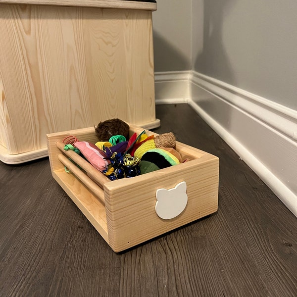 Handmade Wooden Dog Toy Box: Front Cut-out, Vinyl Lettering - Etsy