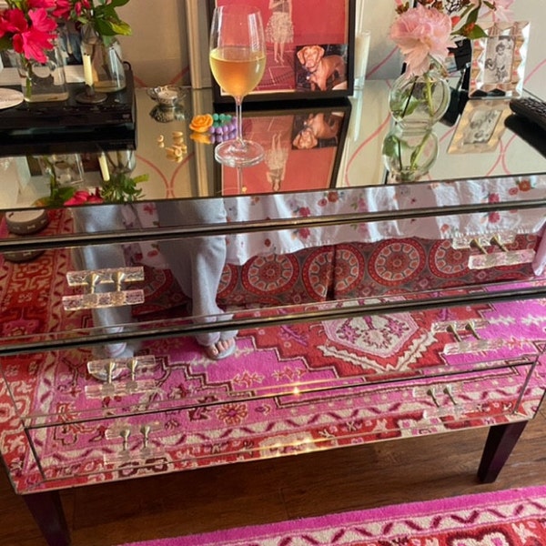 Crystal Clear Glass Kitchen Cabinet Drawer Pull in Wave Design by Uneek ...