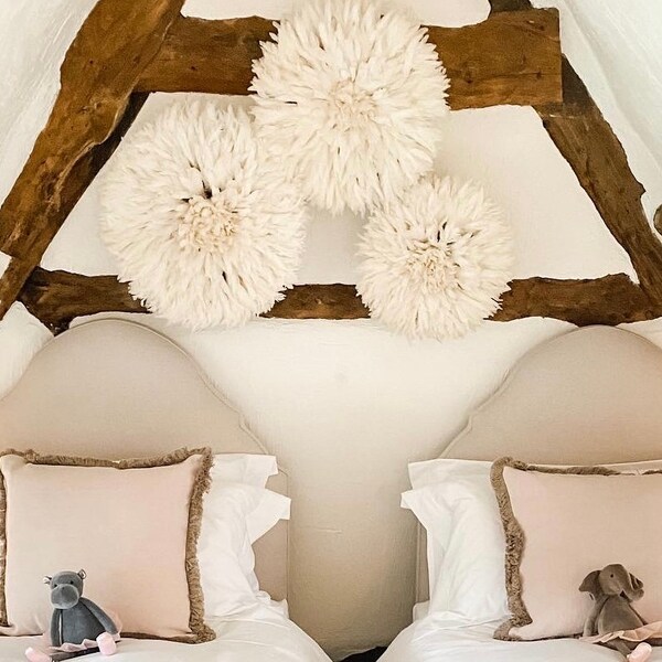 White Juju Hat Wall Décor Set, Boho Wall Decor, Ivory Juju Hat Feather ...