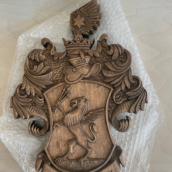 Custom Family Crest Coat of Arms Personalized Family Shield Wooden ...