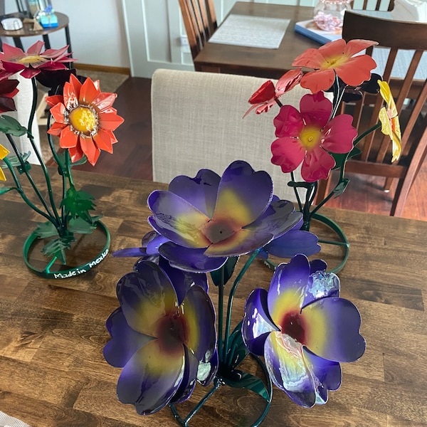 Handcrafted Rustic Metal Flower Bouquet: Hand Painted Mexican Yard Art ...