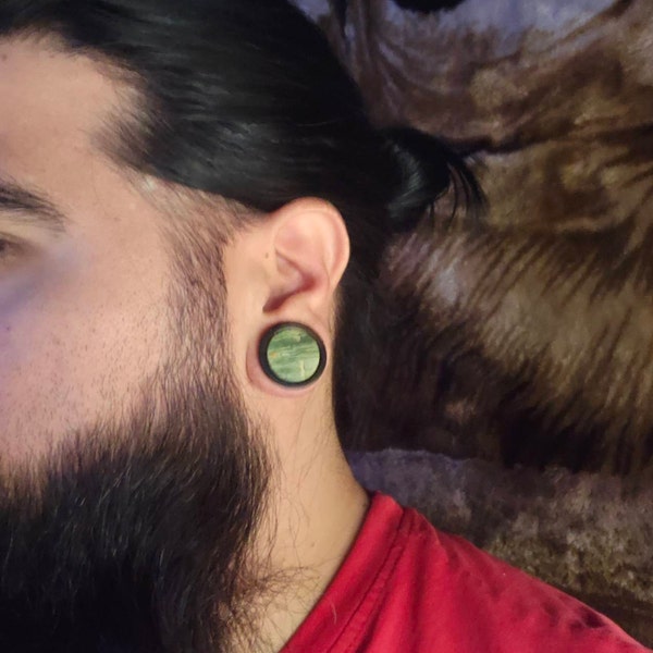 Combined Black Ear Plugs With Green Maple , Black and Green Ear Gauges ...