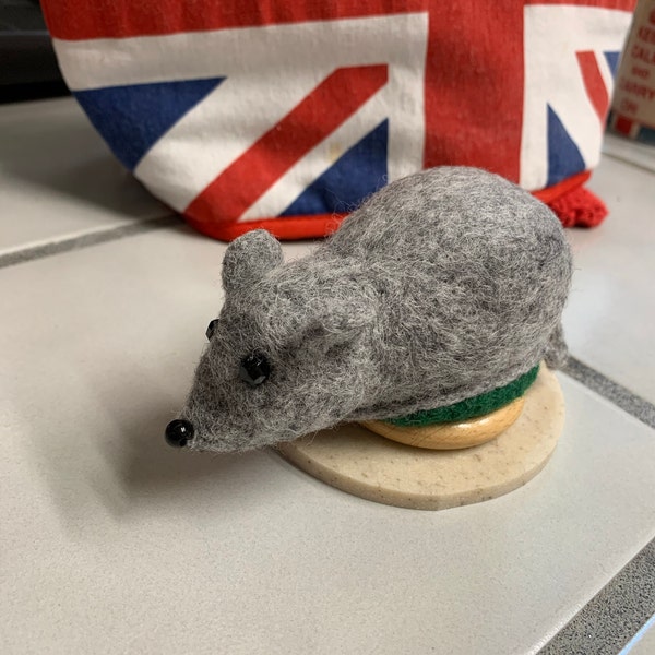 Felted Wool Pincushion Gray Mouse or Rat, Felt Woolen Handmade Pin ...