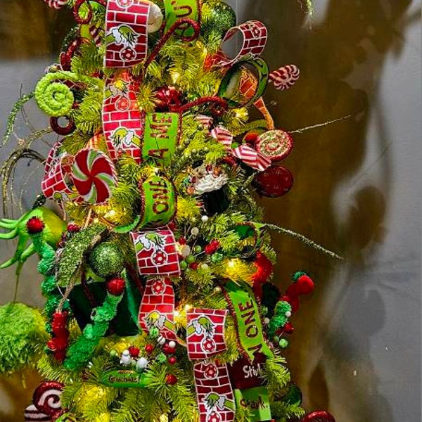 Grinch's Christmas Hand - Etsy