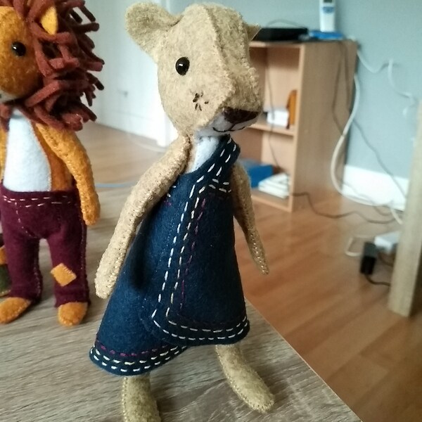 Dandelion Hand-stitching Kit, Lioness, Plush Lion, Lion Doll Kit, DIY ...