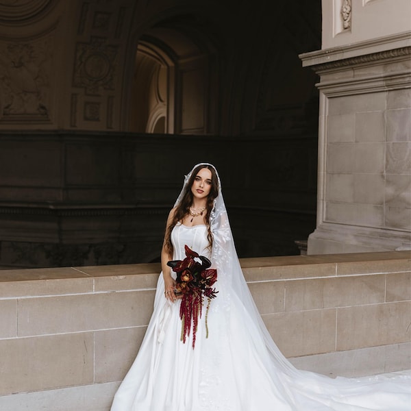 Scallop Cut Veil Flower, Mermaid Tail Bridal Veil, Veil Wedding ...