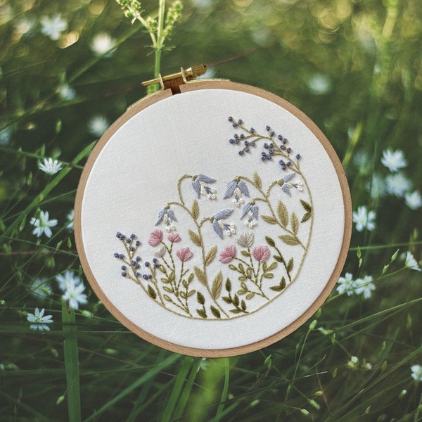 Daisy Field // Embroidery Hoop Art // PDF Pattern With Instructions ...