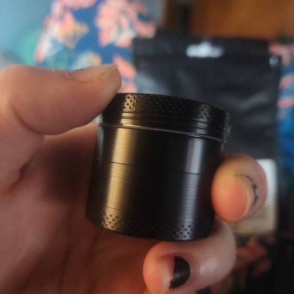 Smoking Bowl Kit | 4 Piece Metal Grinder | Pipe Grinder Set | Stash Box ...