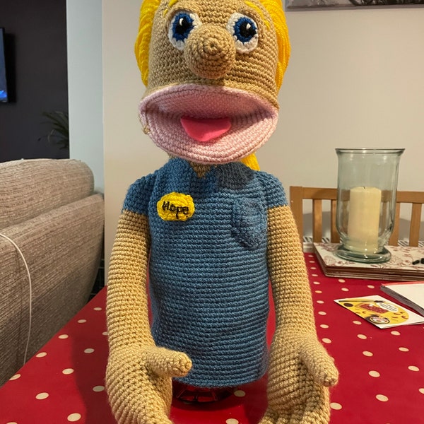 CROCHET PATTERN: Dr. Piper M.D. Hand Puppet / Amigurumi / Educational ...