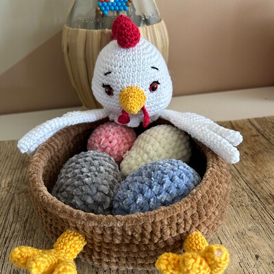 Crochet Pattern Amigurumi Easter Hen Basket With Eggs, Easter Decor ...
