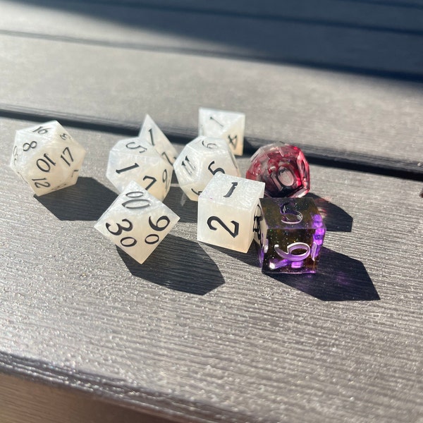 Handmade Resin DND Dice Set "ivory Initiative" | Custom Sharp Edge ...