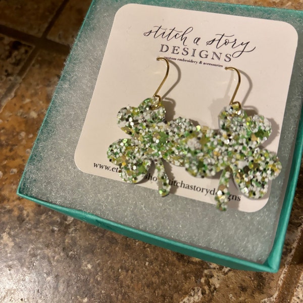 12mm Acrylic Glitter Shamrock Stud Earrings, Acrylic Glitter Shamrock ...