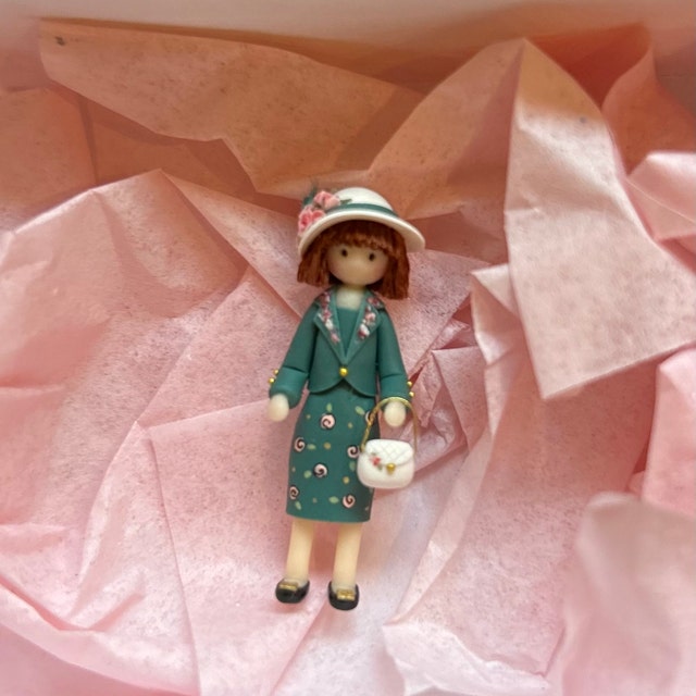 JuliesMiniatureDolls - Etsy