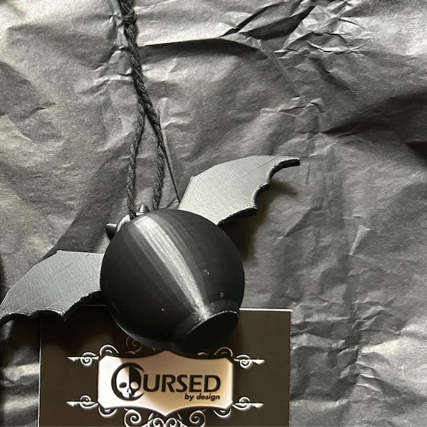 Bat Bauble Tree Ornament • Gothic Holiday Home Decor • 3D Printed - Etsy