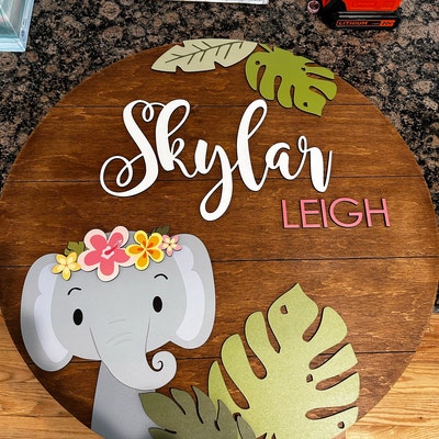 Giraffe Baby Name Sign SVG, Jungle Animals Round Nursery Name Sign ...