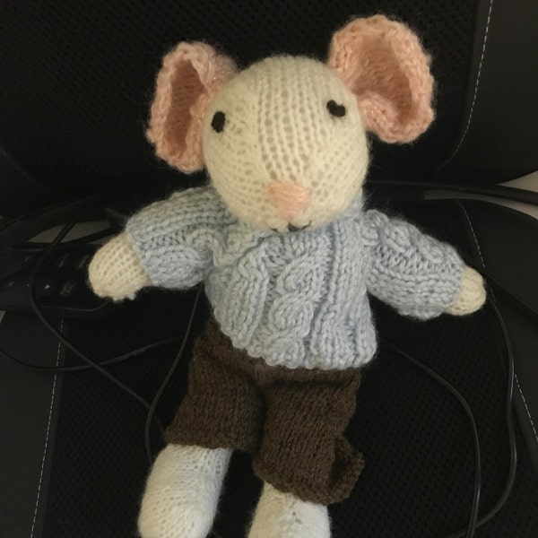 Toy Knitting Pattern for a Mouse Toy With a Cabled Sweater and Shorts 9 ...