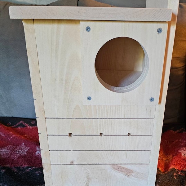 Squirrel House, Squirrel Nest Box, Wildlife Rehab Approved Squirrel Box ...