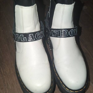 CUSTOMIZABLE Custom Leather Boot Harness Set - Etsy