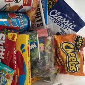 American Snack 'n' Sweet Box - Etsy UK