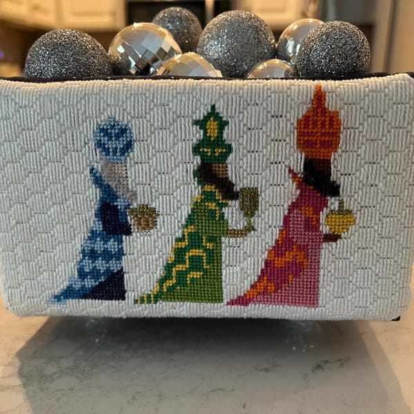 Fiskars Scissors Paper Edgers Cutting Decorative Scallop Edge Design ...