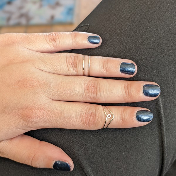 8 Midi Rings in Gold and Silver, Chevron and Simple Band Midi Rings ...