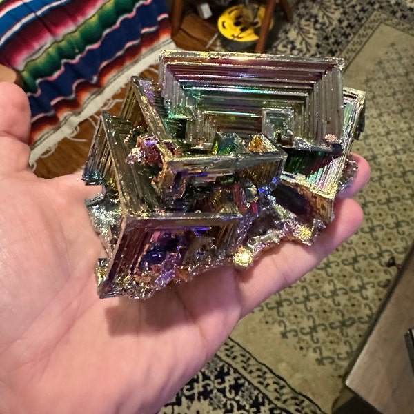 Beautiful Giant Colorful Bismuth Crystal - Quantity - 1 - Size - 11.5cm ...