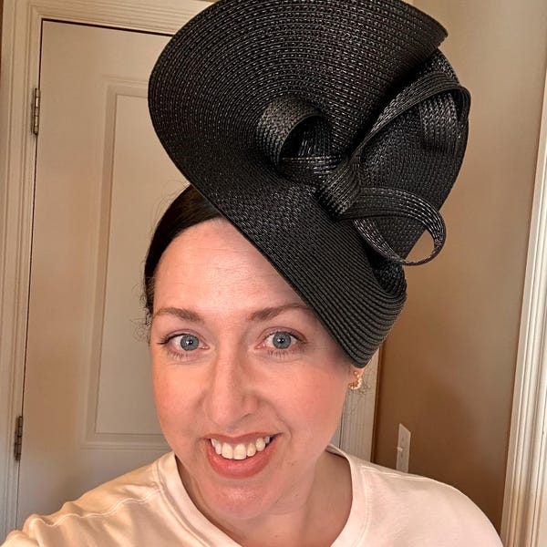 Elegant White and Black Fascinator, White Wedding Hat,white Royal Ascot ...