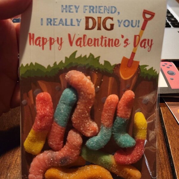 PRINTABLE Valentine Card, Gummy Worm Valentine Card, Printable ...