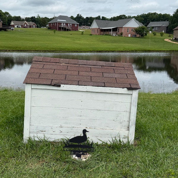 Personalized Duck Grave Marker, Custom Farmhouse Coop Sign, Pet ...