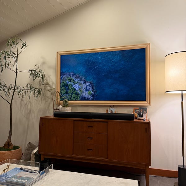 Crown TV Frames (gunmetal Gray), Wall Art, Aesthetic Home Décor, Room ...