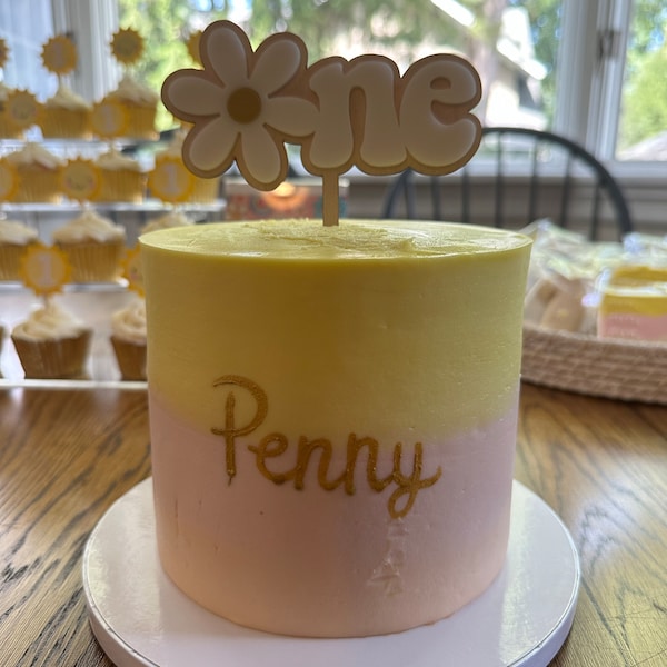 Daisy Cake Topper Flower Custom Name | Rattan, Acrylic, Personalized ...