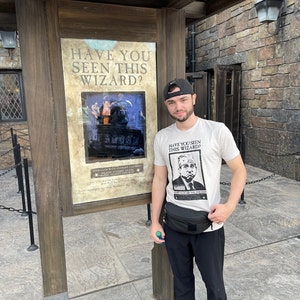 Prison Mike Dangerous Wizard Universal Shirt Wizard World Shirt Pottery ...