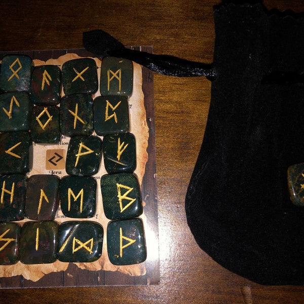 Bloodstone Rune Sets Elder Futhrak Rune Set Gemstone Runic Set Comes ...