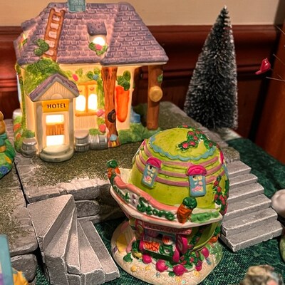 HALLOWEEN Fall Village Display Platform for Lemax / Department 56 ...