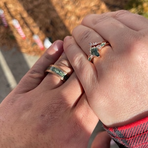 Kite Green Moss Agate Ring Set His and Hers Wedding Band Rose Gold Ring ...