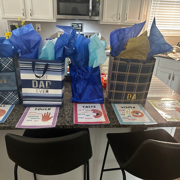 The 5 Senses Posters - Printable | Pre-k, Kindergarten Classroom ...