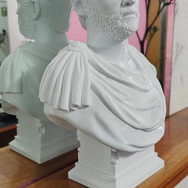 Philosophers Busts Value Pack Collection: Friedrich Nietzsche, Sigmund ...