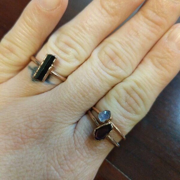 Dainty Raw Garnet Ring, Stackable, January Birthstone Ring, Delicate Garnet Ring, Tiny Garnet ...