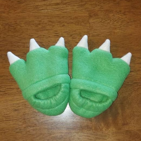New Colors- Fleece Dinosaur Feet Baby Soft Sole Slippers- Fleece Dino ...