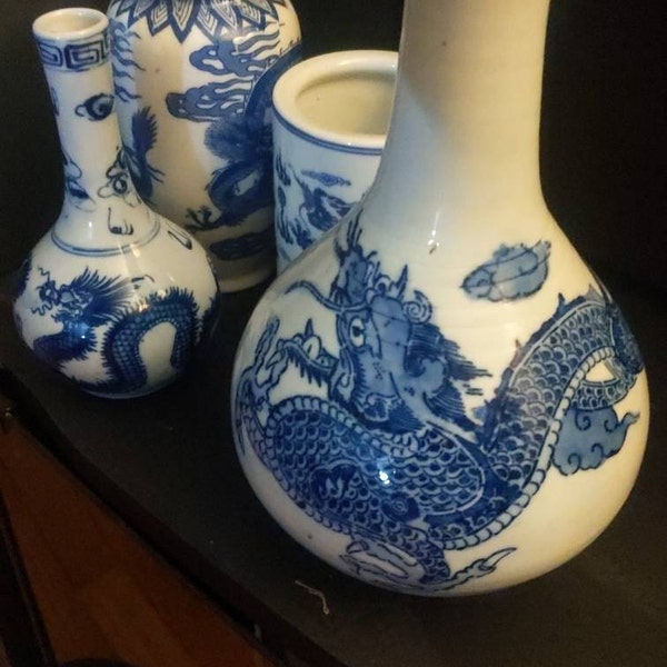 SET of 2 Japanese Kutani Geisha Eggshell Porcelain Teacups, Red, Green ...