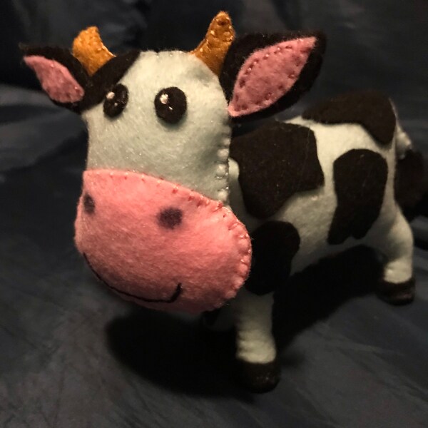 PDF Pattern to Make a Felt Cow. - Etsy