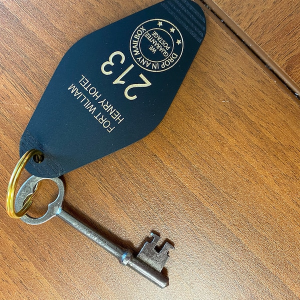 Custom Retro Motel Key Fob, YOUR CUSTOM TEXT, Custom Keychain ...
