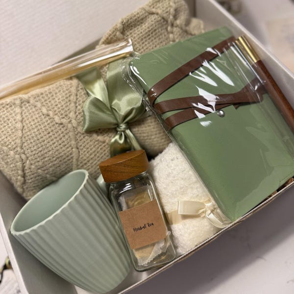 Hug in A Box, Encouragement Gift, Mom Gift Set, Hygee Gift Box ...