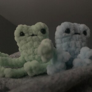 Tiny Baby Leggy Froggie - Etsy UK