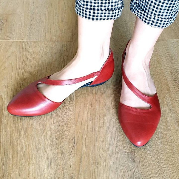 Handmade Women Flat Red Leather Retro Shoes,slip on Sandals, Leather ...