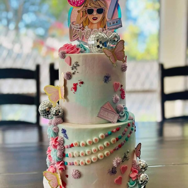 Lainey Wilson Cake Topper 3D Shaker Cake Topper, Lainey Wilson Cake ...