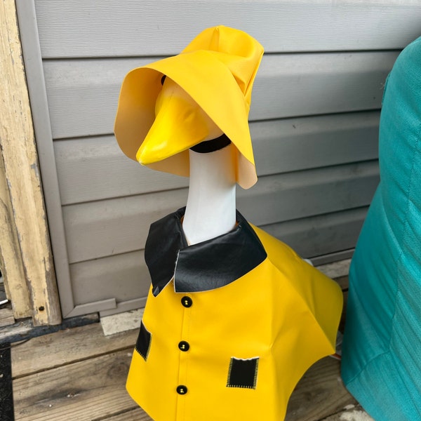 Goose Outfit -yellow Raincoat Porch Goose Outfit - Fits 23 to 25 Inch ...