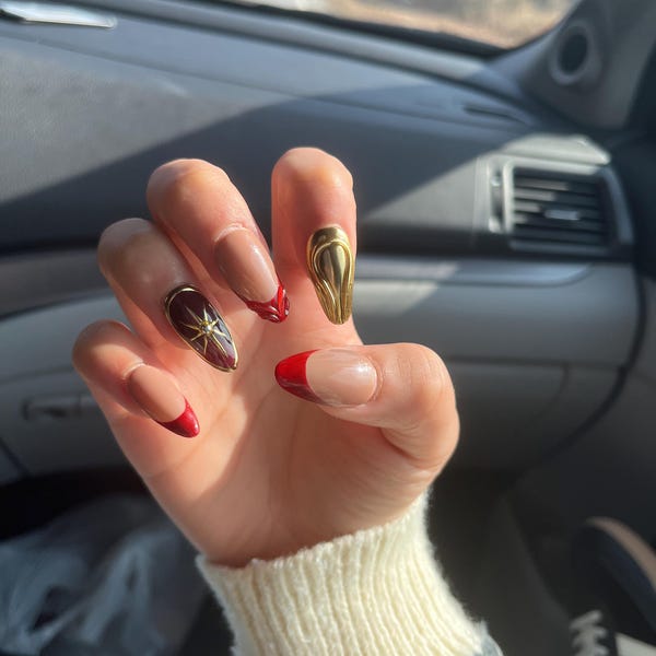 Burgundy French Red Press on Nails Short Almond Nails/gold 3D Chrome ...