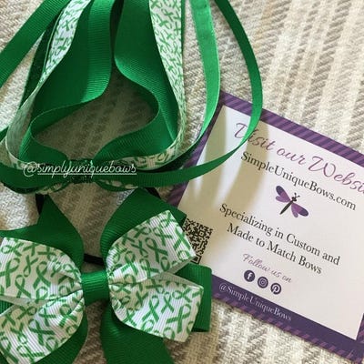 Checkered Flag Racing Ponytail Streamer you Choose Solid Bow Color ...