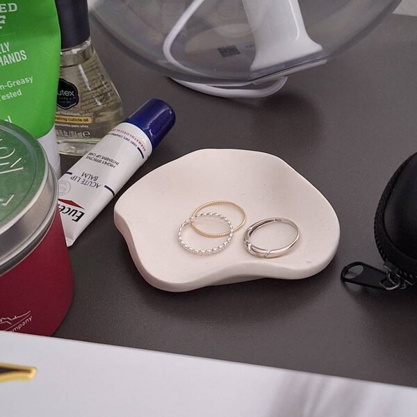 Amaia Tray | Jewellery Organiser | Dressing Table Decor | Jewellery ...